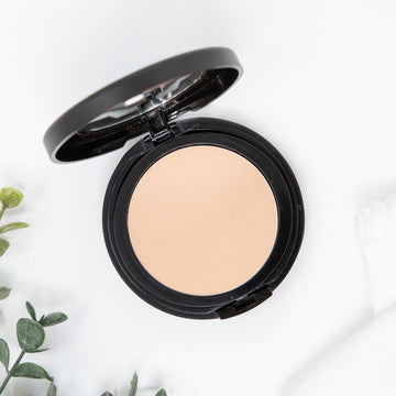 Non-Toxic Organic Foundation | Poofy Organics Beauty